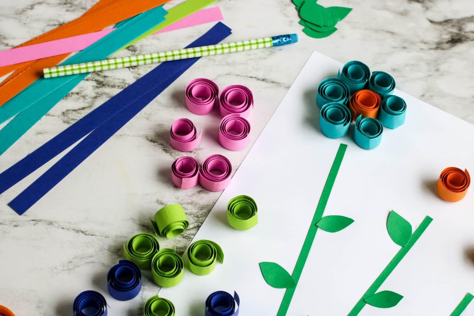 Curled Paper Spring Flower Craft - Mom. Wife. Busy Life.