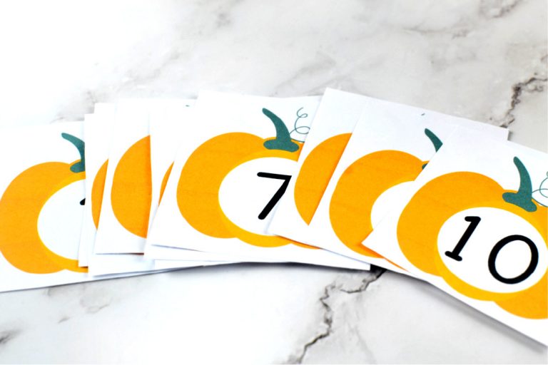 Fall Pumpkin Counting from 1-10 Activity for Kids - Mom. Wife. Busy Life.