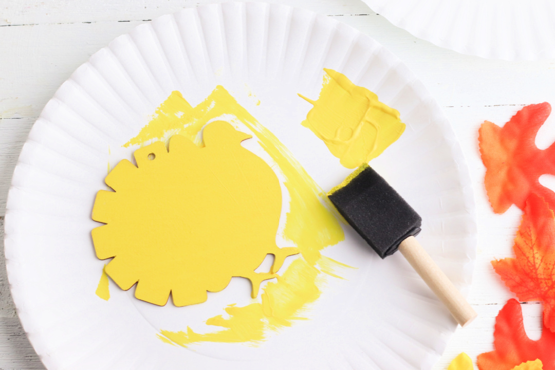 Colorful Fall Leaf Turkey Craft - Mom. Wife. Busy Life.