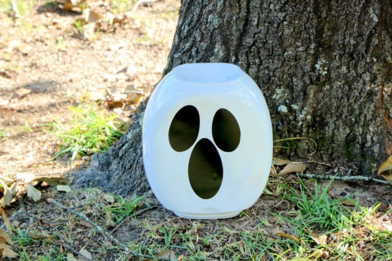 Laundry Pod Container Ghost Craft - Mom. Wife. Busy Life.