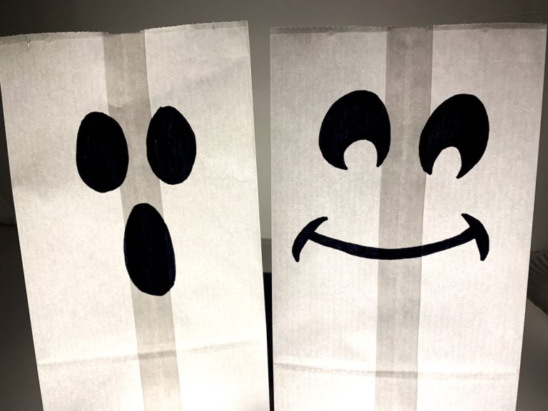 Paper Bag Ghost Luminaries - Mom. Wife. Busy Life.
